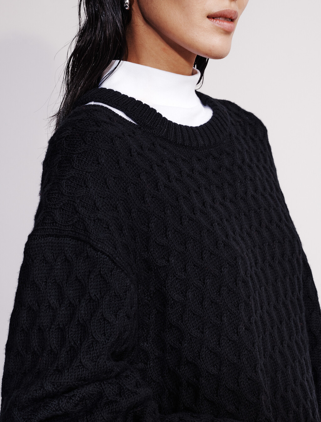 Merino Wool Cable Knit Relaxed Crewneck Sweater | black | Calvin Klein ...